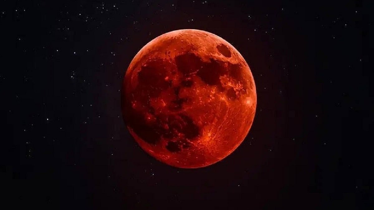 Lunar Eclipse 2025: Mumbai Witnesses Rare Blood Moon - A Night Of Awe ...