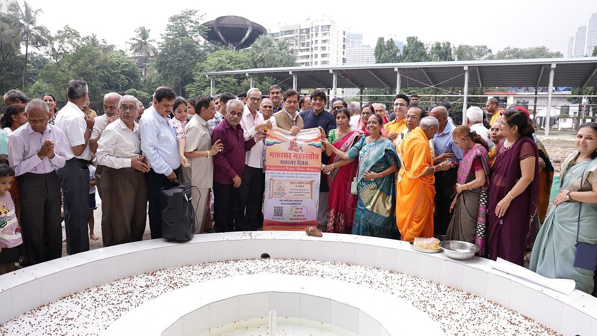 Mumbai News: Minister Mangal Prabhat Lodha Inaugurates Pigeon House At ...