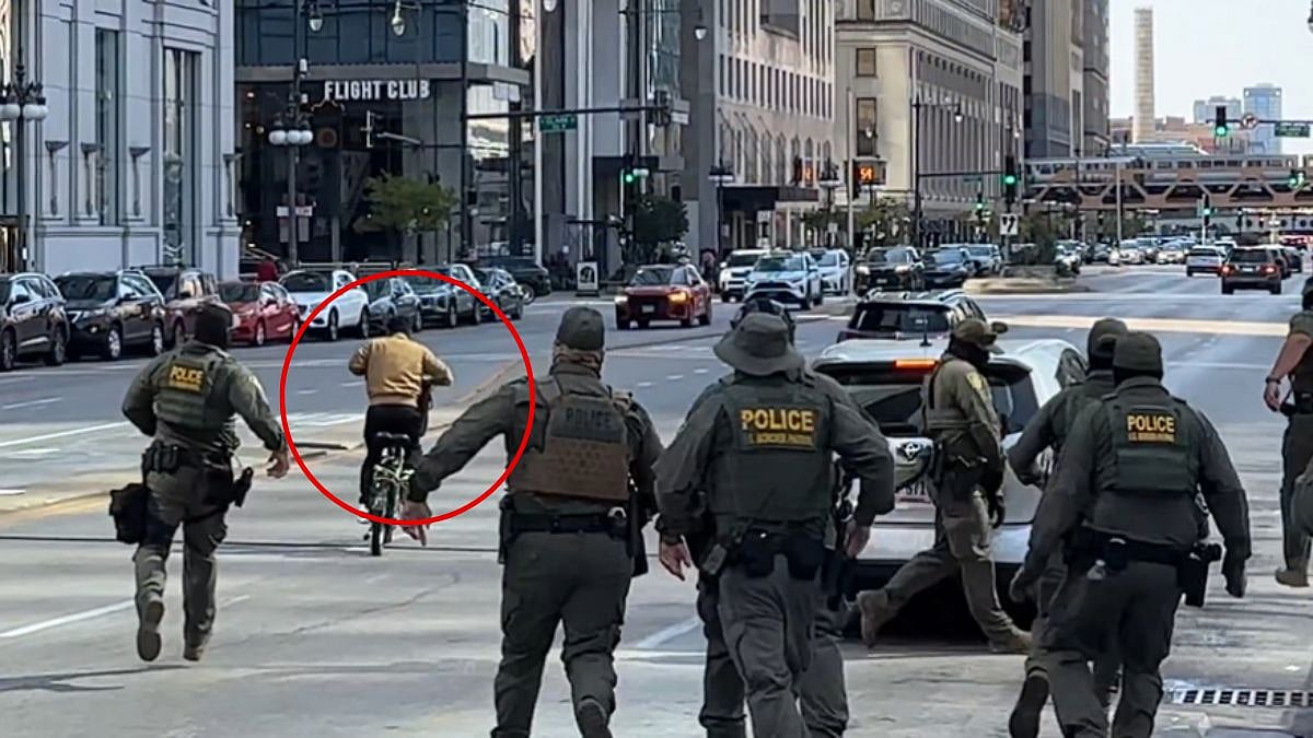 VIDEO: Delivery Man On Bicycle, Dodges Entire Squad Of ICE Agents In Chicago; Leaves Netizens In ...