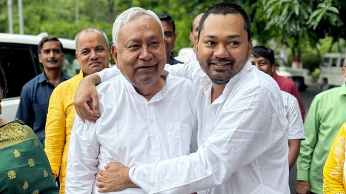 'People Of Bihar Rewarded My Father For His 20 Years Of Work': Nitish ...