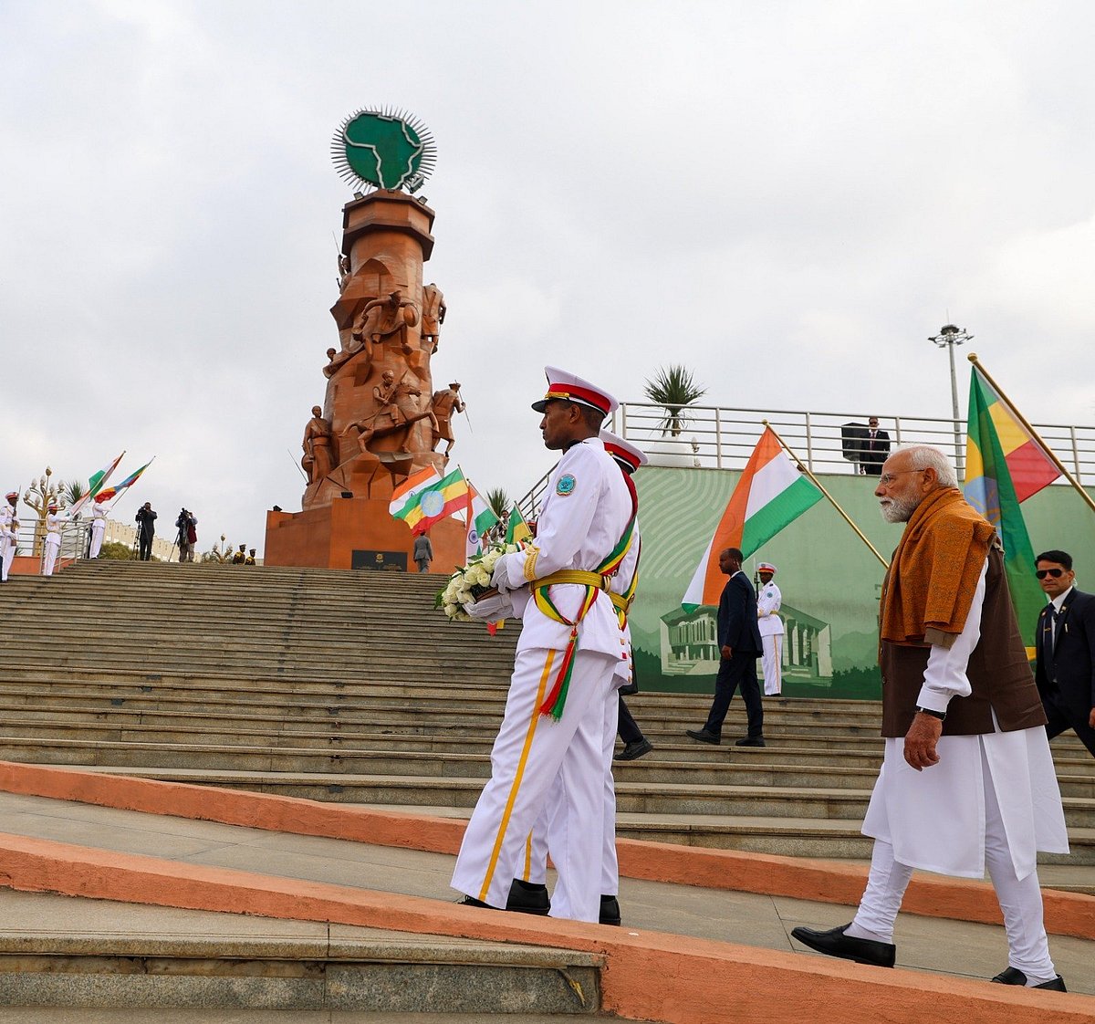 PM Modi Pays Tribute At The Adwa Victory Monument In Ethopia ...