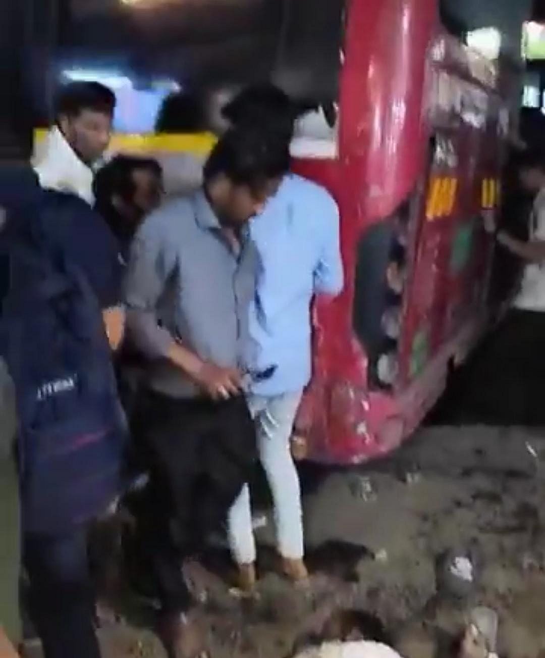 Bokep tante dan anak sma