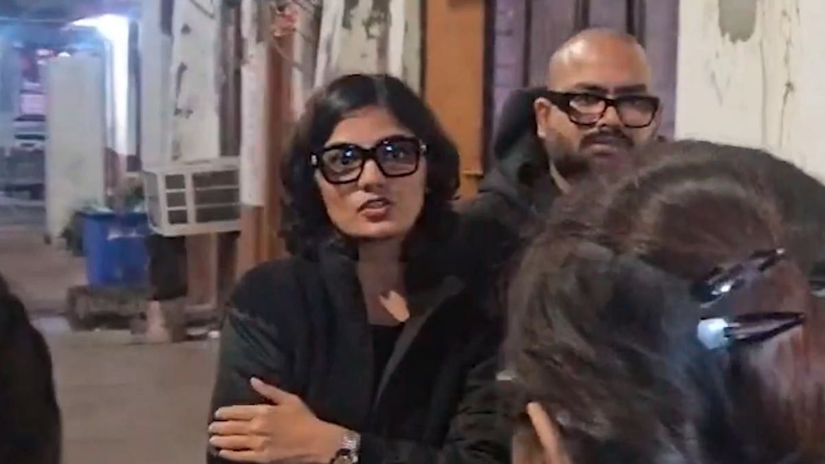 Folk Singer Neha Singh Rathore Taken Into Custody Over Social Media ...