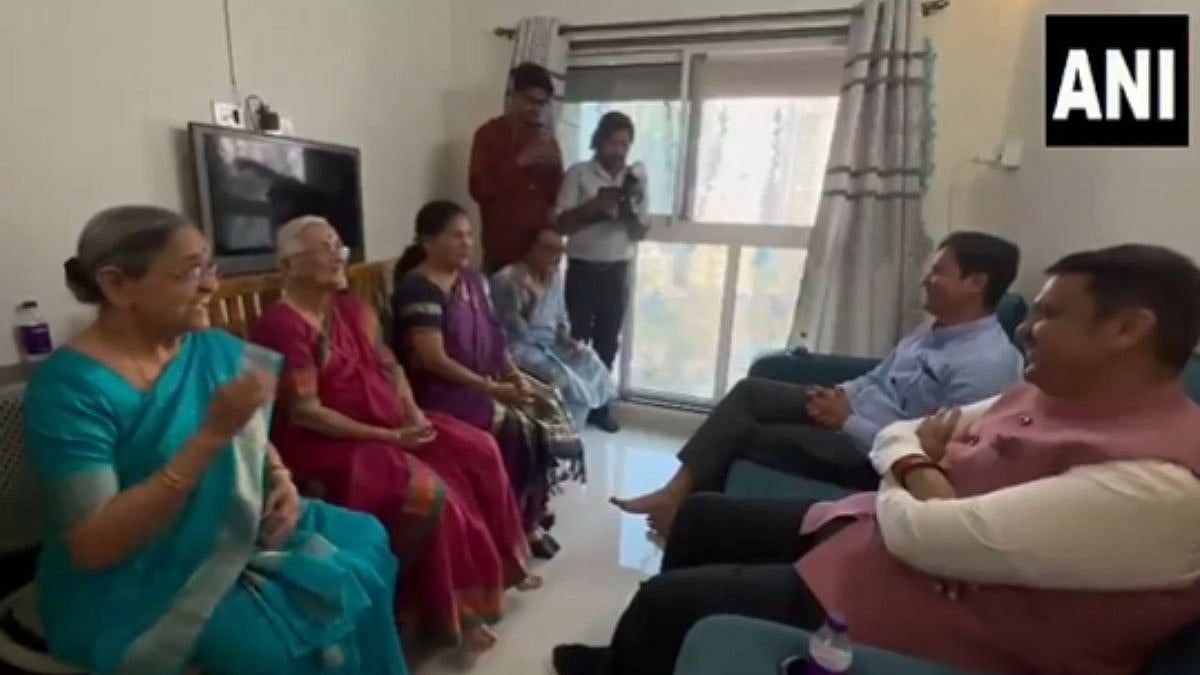 Mumbai BMC Elections 2026: Senior Citizens Of Worli's BDD Chawl Praise ...
