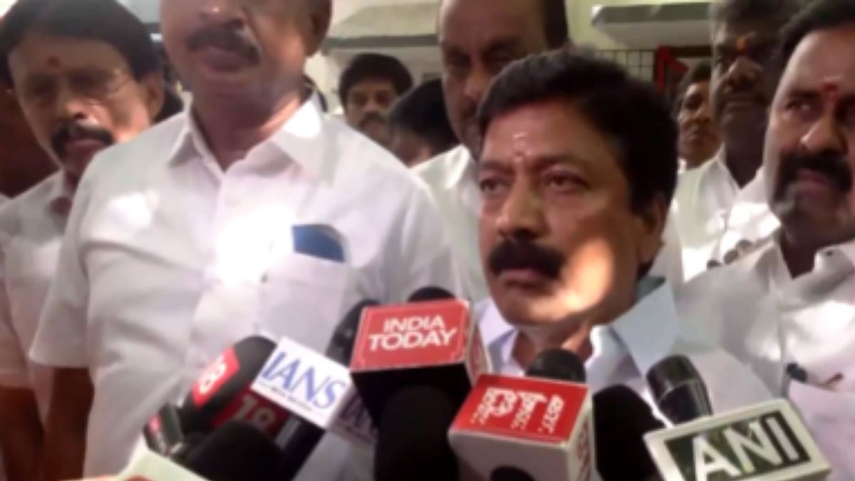 'EPS Wanted To Become CM With DMK Support': AIADMK Rebel Led By CV ...