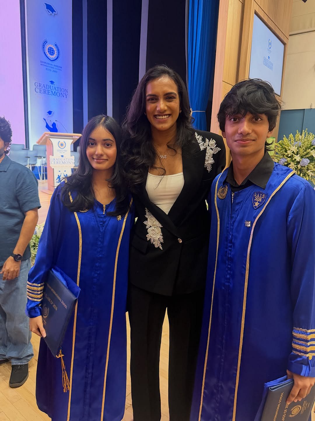 'Impossible To Find All 3 Kids...': Emotional Farah Khan Celebrates ...