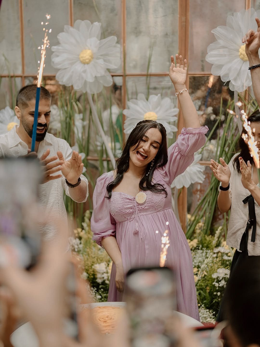 Surbhi Jyoti Hosts Pastel-Themed 38th Birthday & Baby Shower, Shares ...
