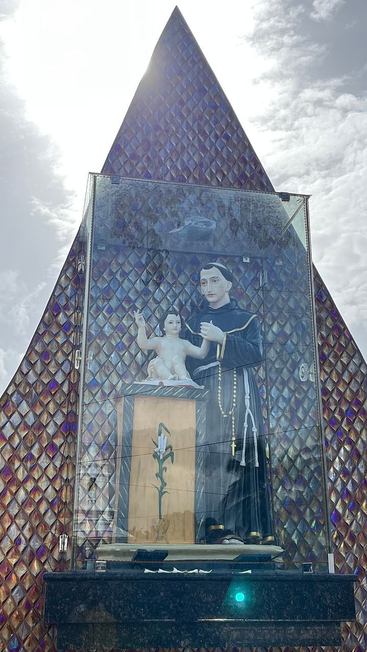 Preparing for the feast of St Anthony at Deussua, South Goa | Gomantak ...
