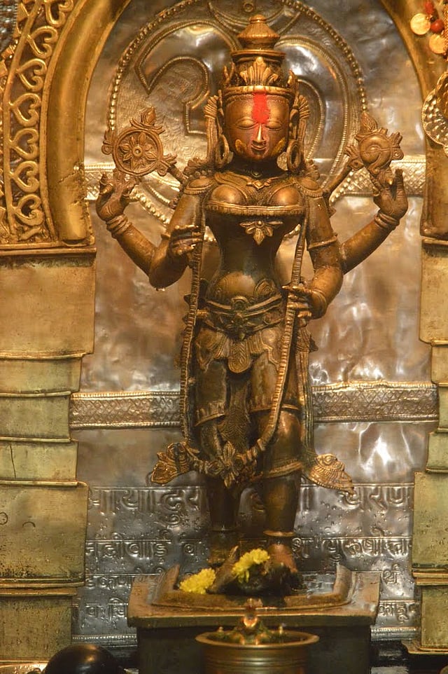 This new book throws light on Goa’s bronze sculptures | Gomantak Times