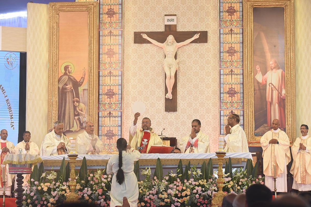 Faithful in Goa connect with their most-revered saint -- 'Goencho Saib ...