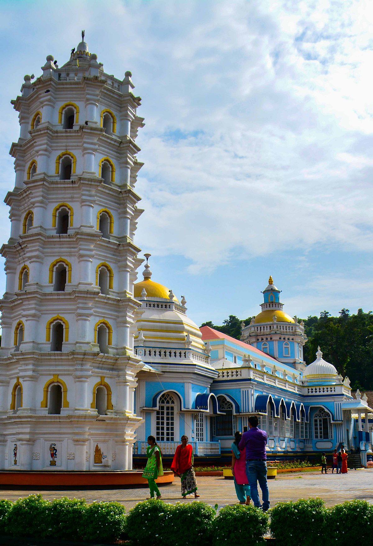 Visiting Goa? Add this beautiful temple in Ponda to your list|Gomantak ...