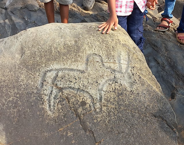 Rock carvings in this village reveal Goa's ancient past | Gomantak Times