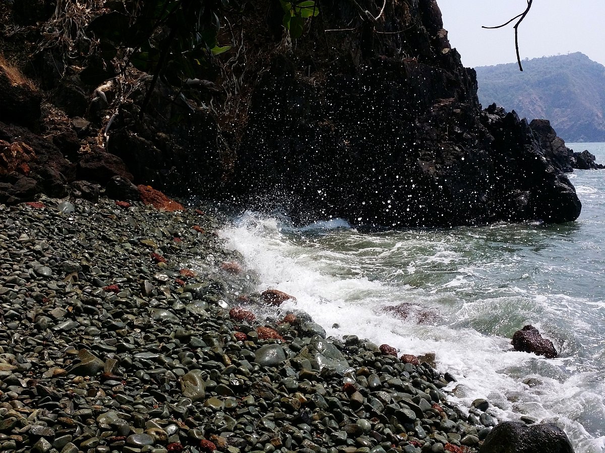 Heard about this beach in South Goa which is layered with pebbles ...
