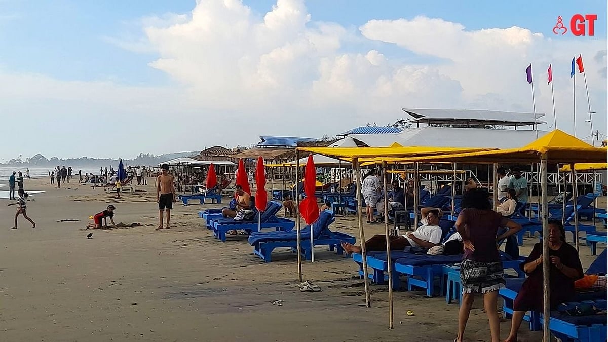 Swarmed by tourists, Morjim in Goa awaits turtles | Gomantak Times