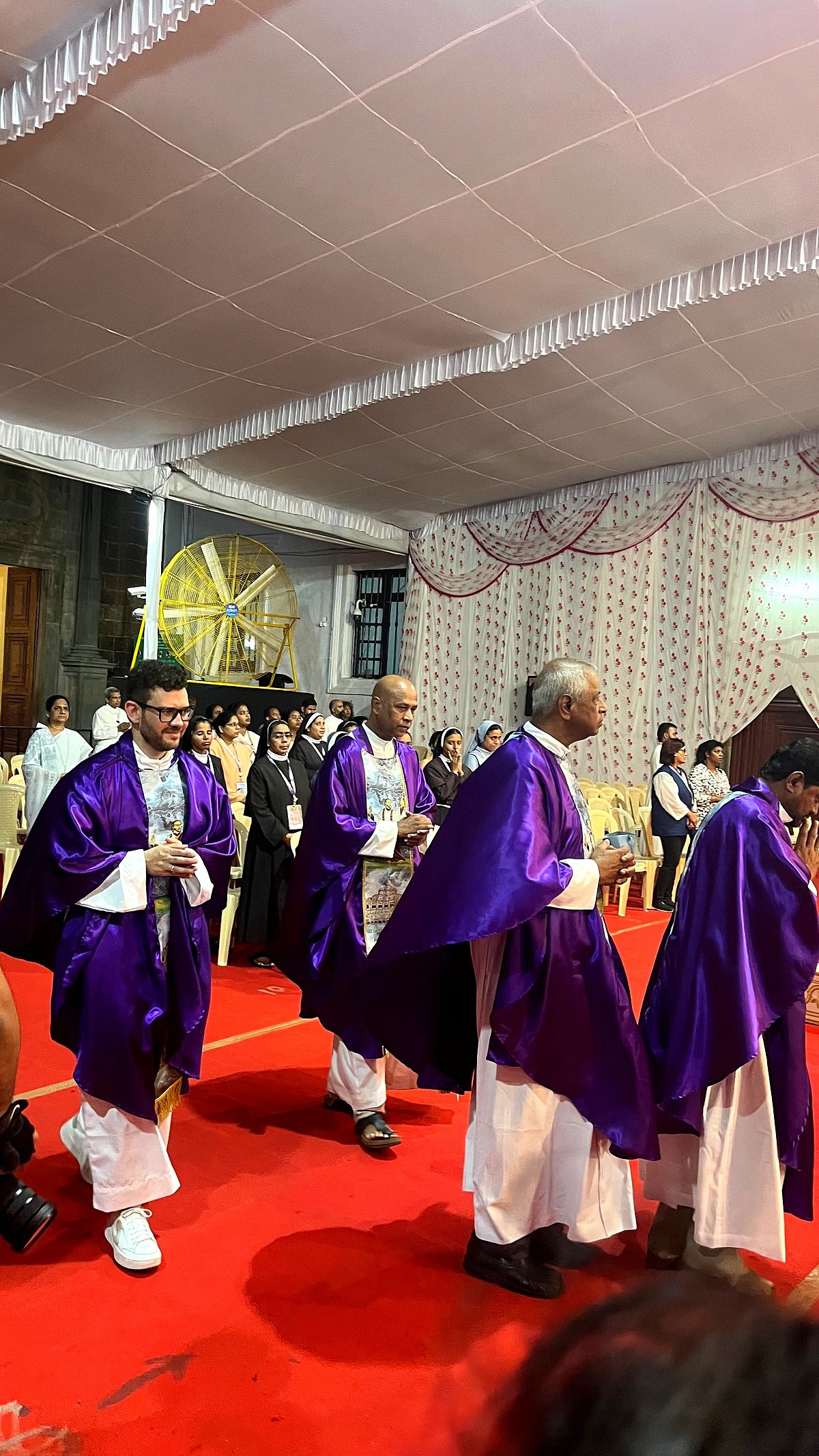 Ahead of concert, Fr Rob Galea celebrates mass in Old Goa | Gomantak Times
