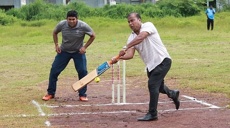 Football legend Bruno Coutinho shows off his cricket skills in Goa