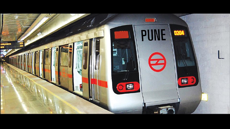 PMRDA chief inspects Metro Depot location