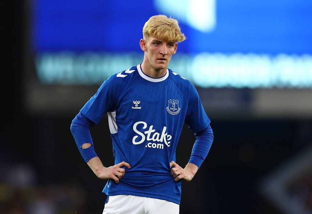 Everton: Newcastle agree £45m fee for Anthony Gordon