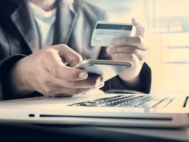 How to protect credit cards from fraud and cybercrime