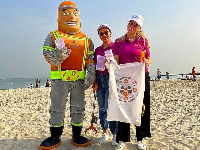 How over 7,000 volunteers helped clean Dubai