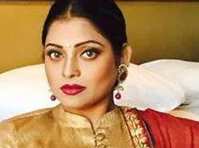 Former Indian actress Rupa Dutta held for gold theft. This is her ...