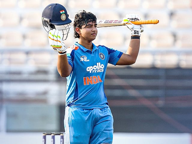 Cricket Prodigy Vaibhav Suryavanshi: Honored with Top Civilian Award
