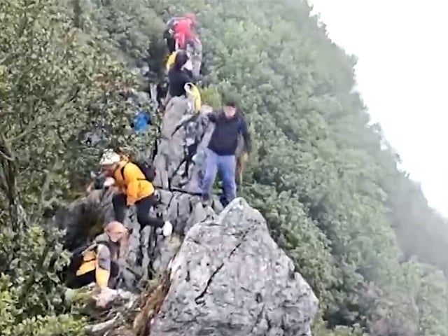 Tourist survives 130-foot cliff plunge chasing a selfie — video goes viral