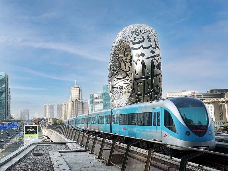 Dubai RTA offers free feeder bus rides for metro passengers