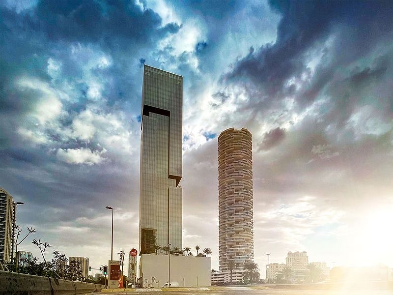 UAE Weather Update: Cloudy Skies and Rain Expected This Weekend