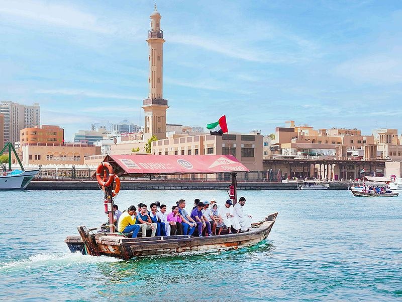 How to take a Dh1 abra ride between Deira and Bur Dubai