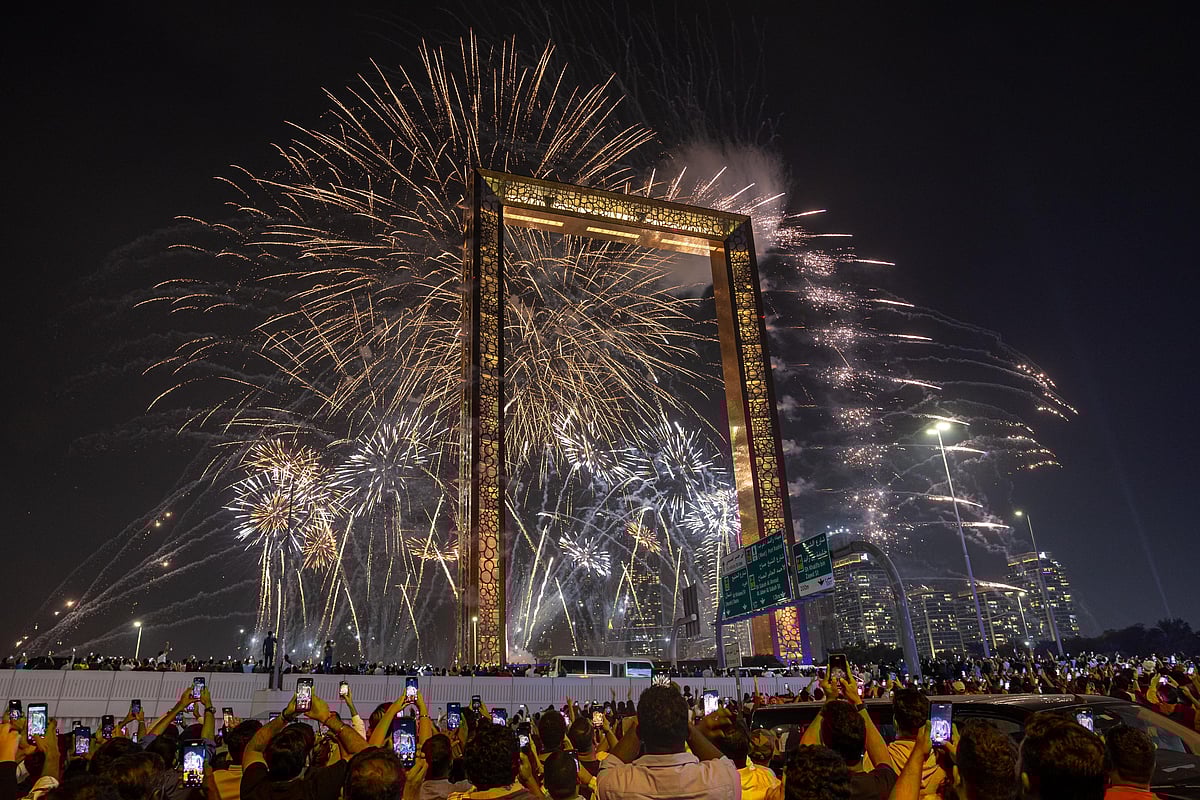 Dubai NYE 2026: Drones and Fireworks to Illuminate Dubai Frame