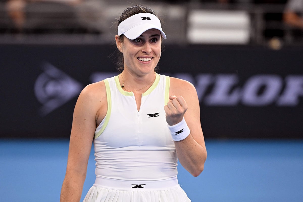 Australian wildcard Kimberly Birrell stuns second seed Emma Navarro