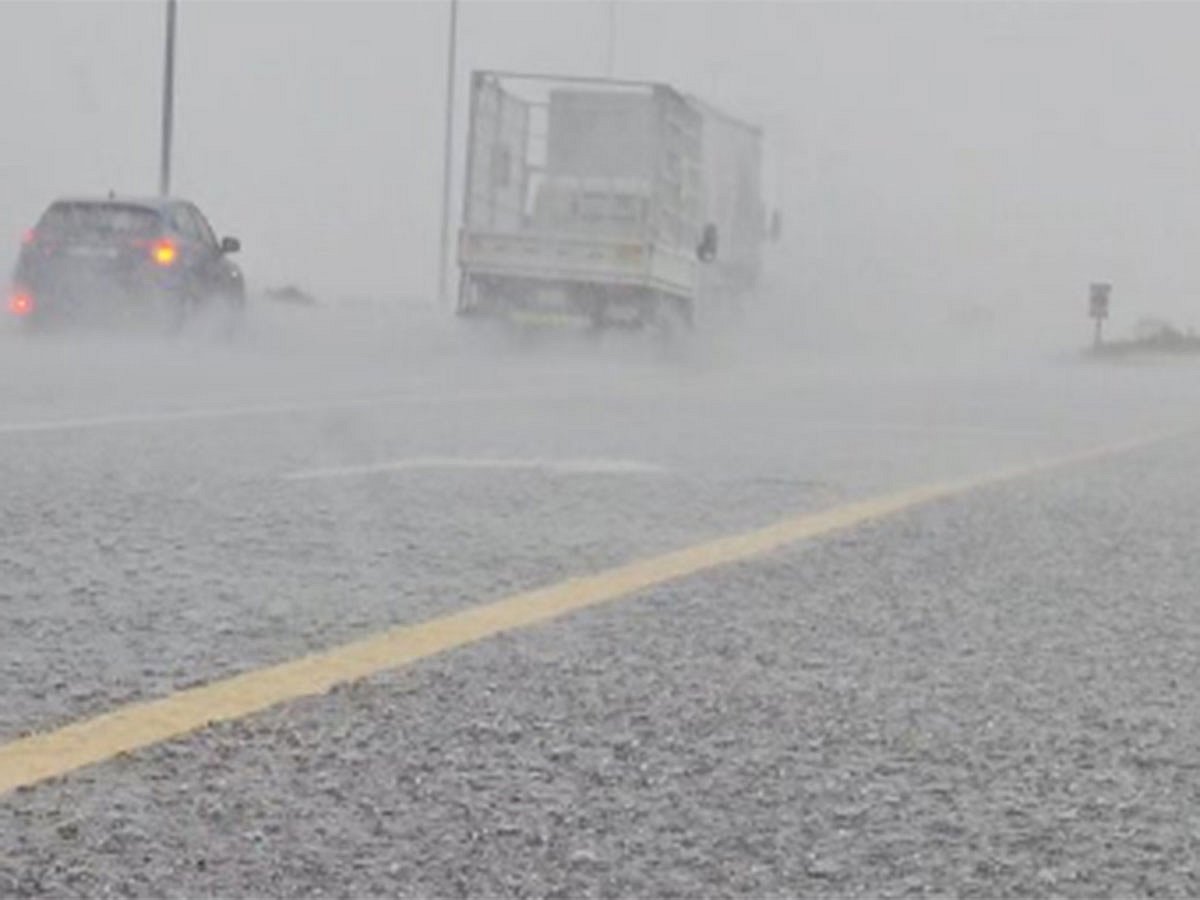 UAE Weather Alert: Rain, Thunderstorms, and Gusty Winds Expected