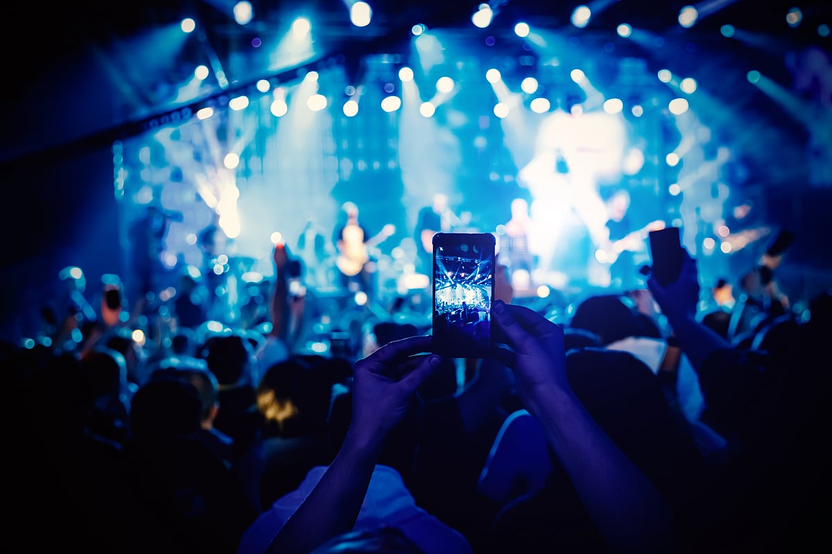 Coldplay in Abu Dhabi: A case for phone-free concerts