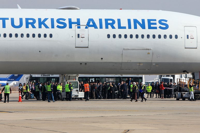 First Turkish Airlines plane lands in Syria in more than a decade