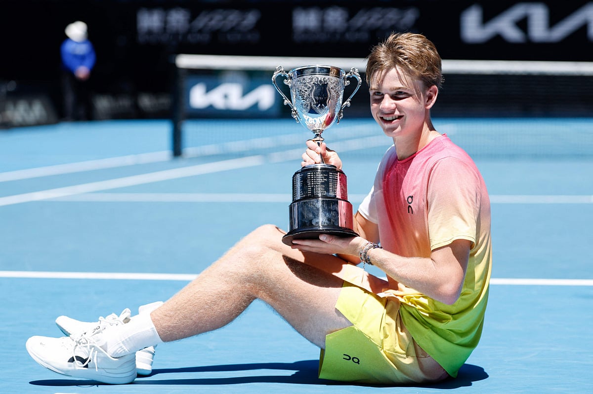 ‘Young Federer’ wins Australian Open boys’ title