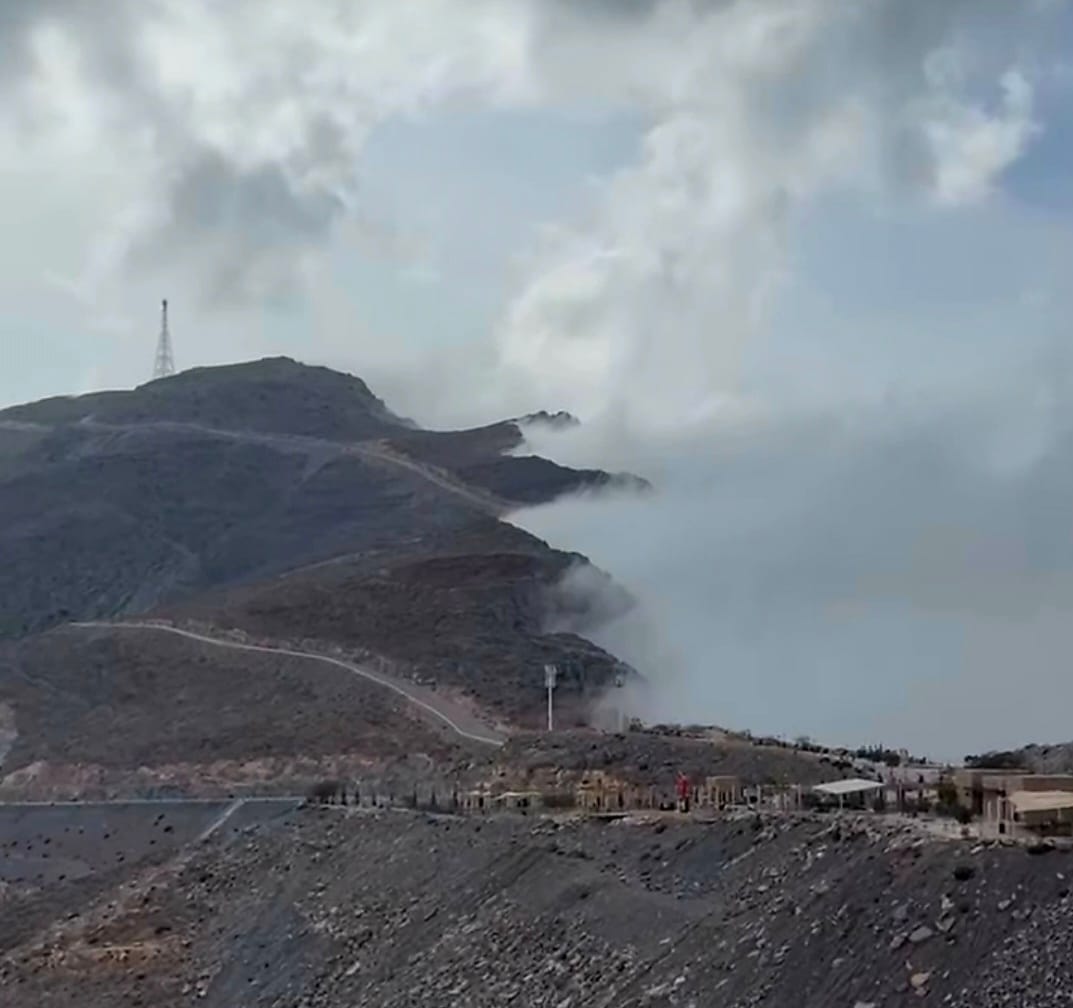 Weather update: Dust alert in Abu Dhabi, partly cloudy skies, chance of ...