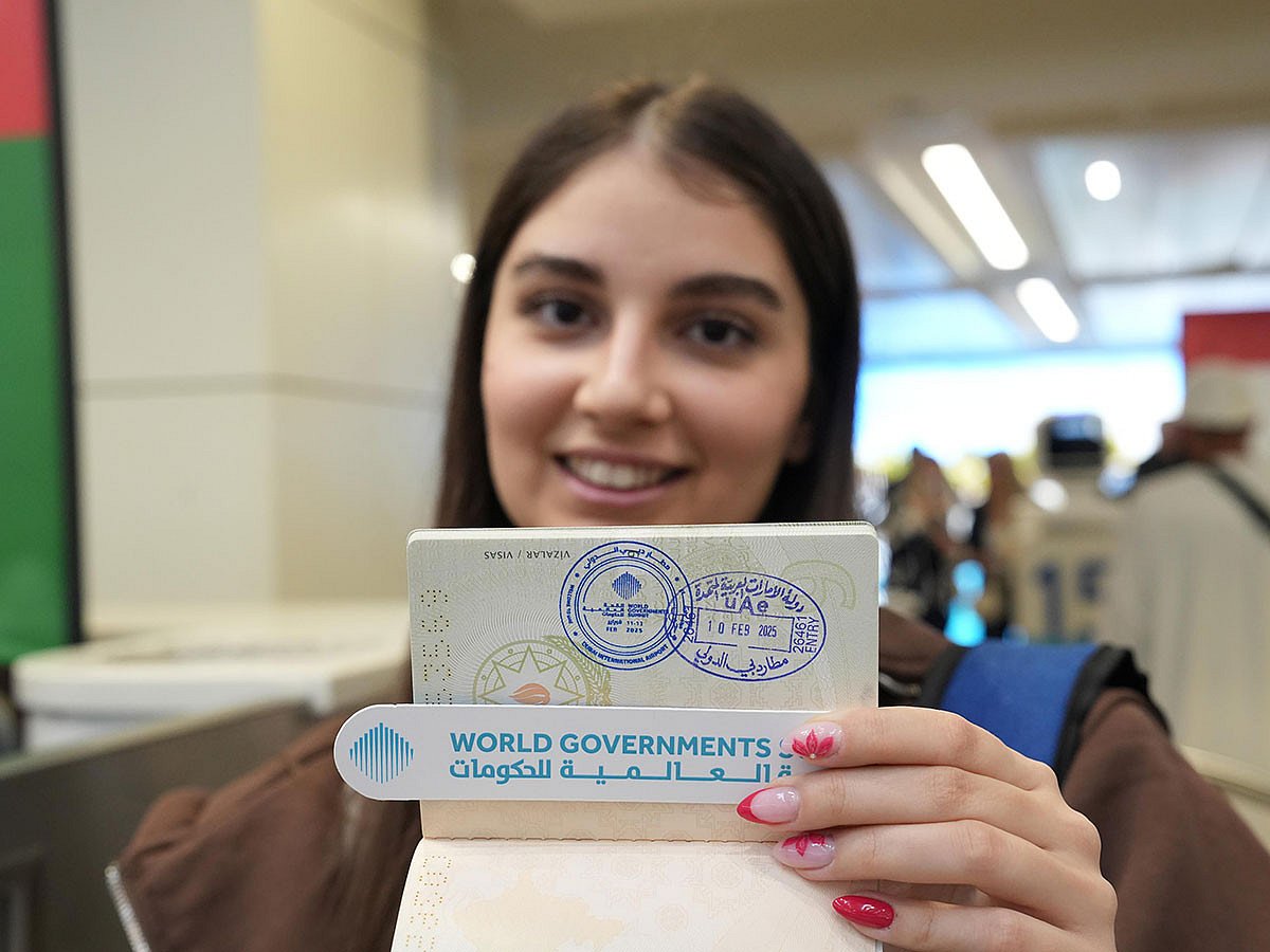 GDRFA Dubai welcomes UAE visitors with WGS stamp
