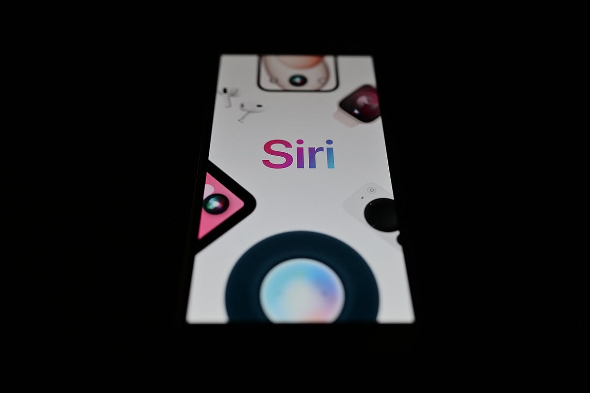 Apple overhauls Siri with major AI upgrade: Screen awareness, and full ...