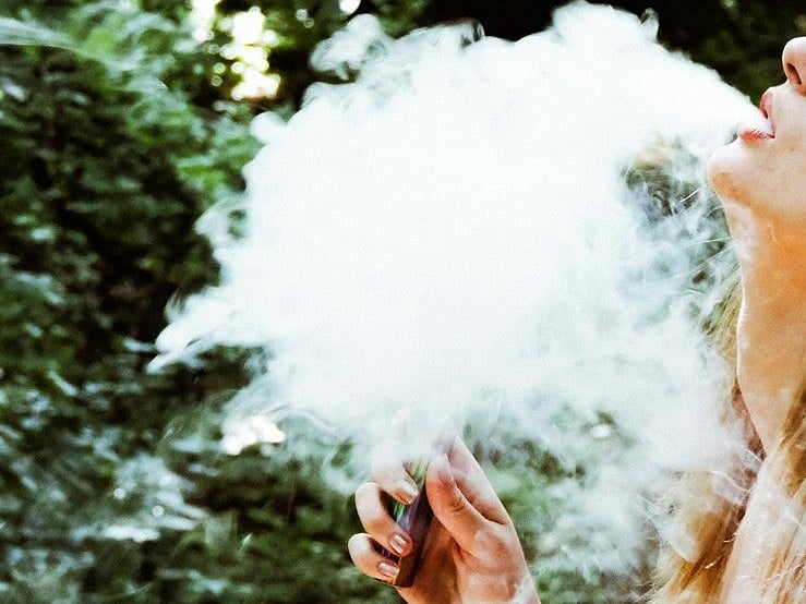 Thailand: 3 schoolgirls hospitalised for vaping, under close medical watch