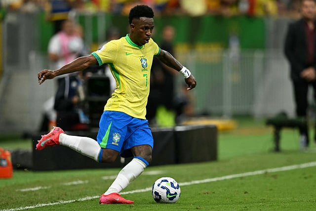 Vinicius fires stoppage time winner for Brazil