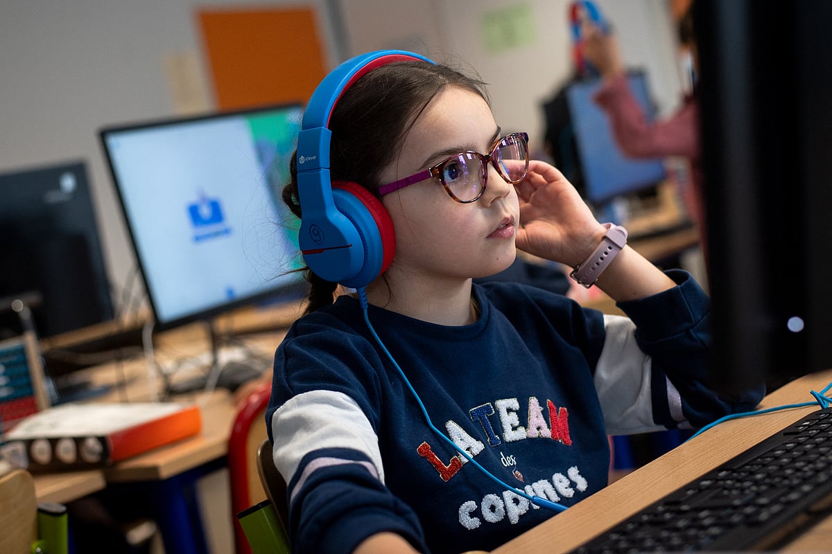 UAE Unveils 2026-2027 Education Plan: AI Integration and Standardized ...