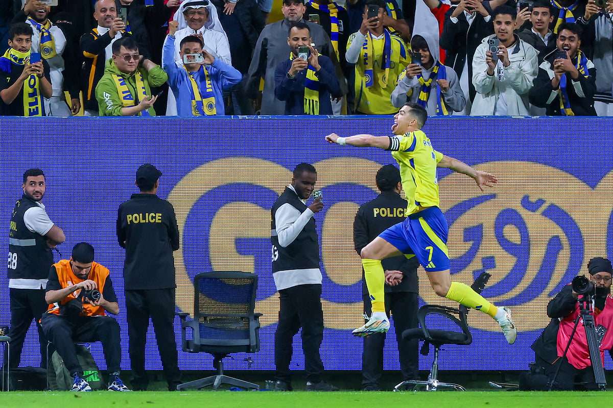 Ronaldo Scores 960th Goal as Al Nassr Triumphs Over Damac, Title Hopes ...