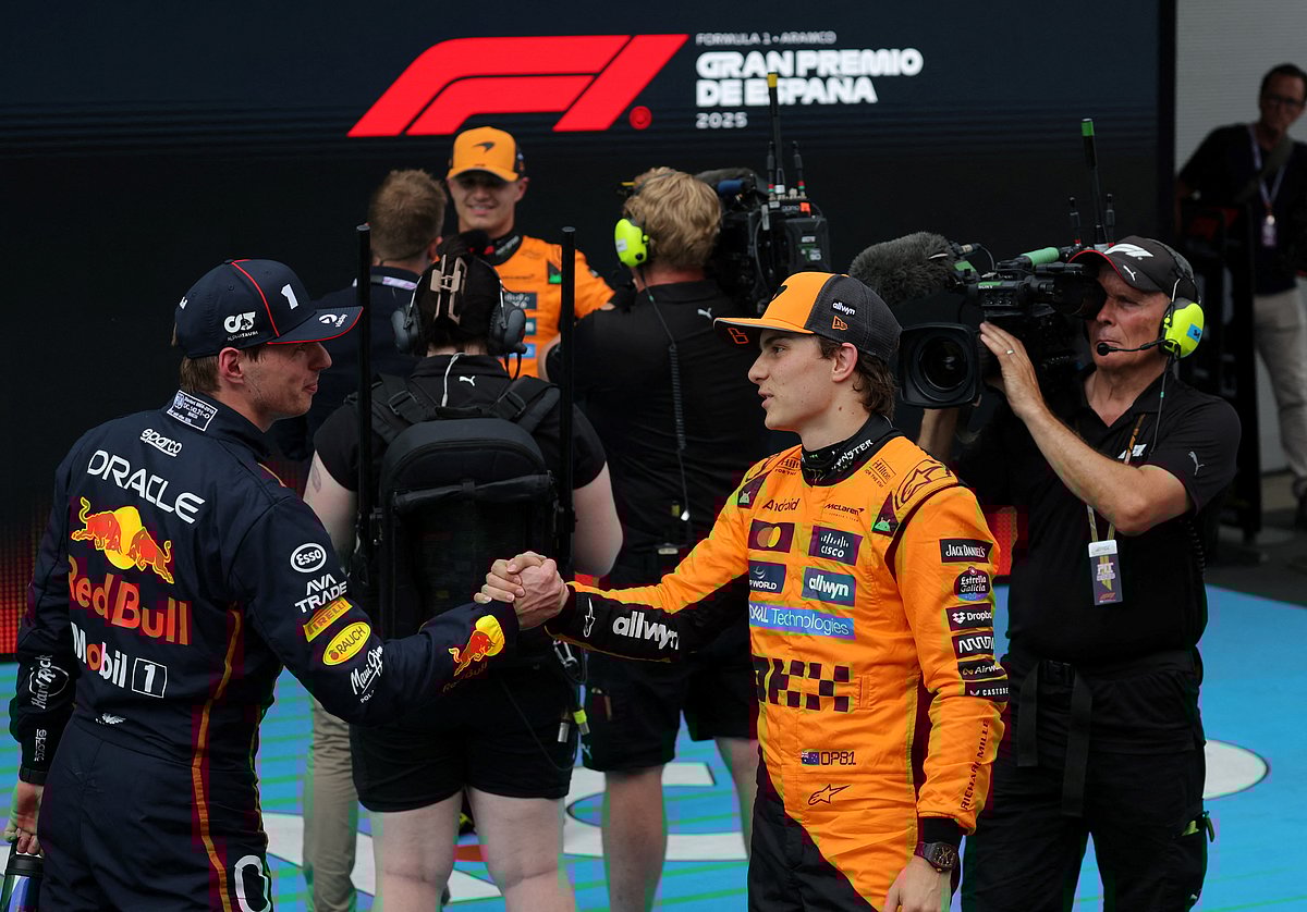 F1: Oscar Piastri earns pole position at Spanish GP ahead of McLaren ...