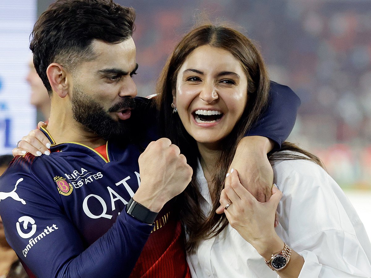 Virat Kohli dances with Anushka Sharma at RCB’s IPL 2026 victory bash ...