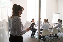 Do you feel invisible at work? How to fight the office loneliness