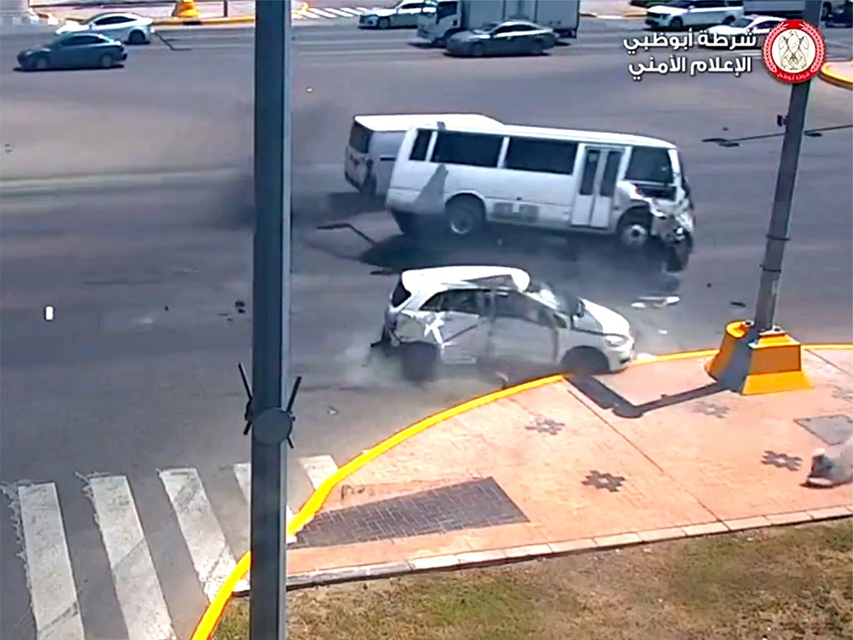 Watch: Deadly intersection crash as car jumps red light in Abu Dhabi