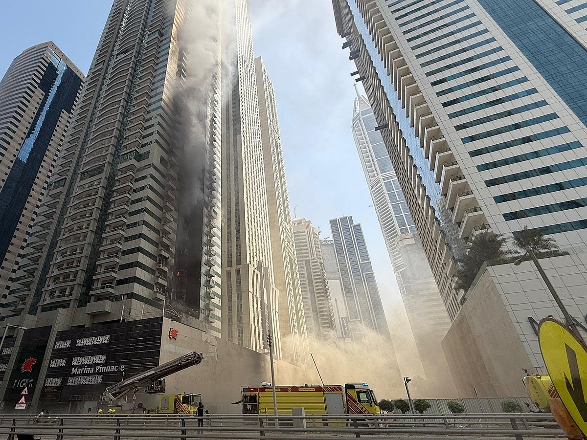 Fire breaks out in Dubai Marina building; successfully extinguished