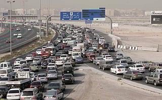 Heavy traffic on Dubai-Sharjah road: Accidents and roadworks cause ...