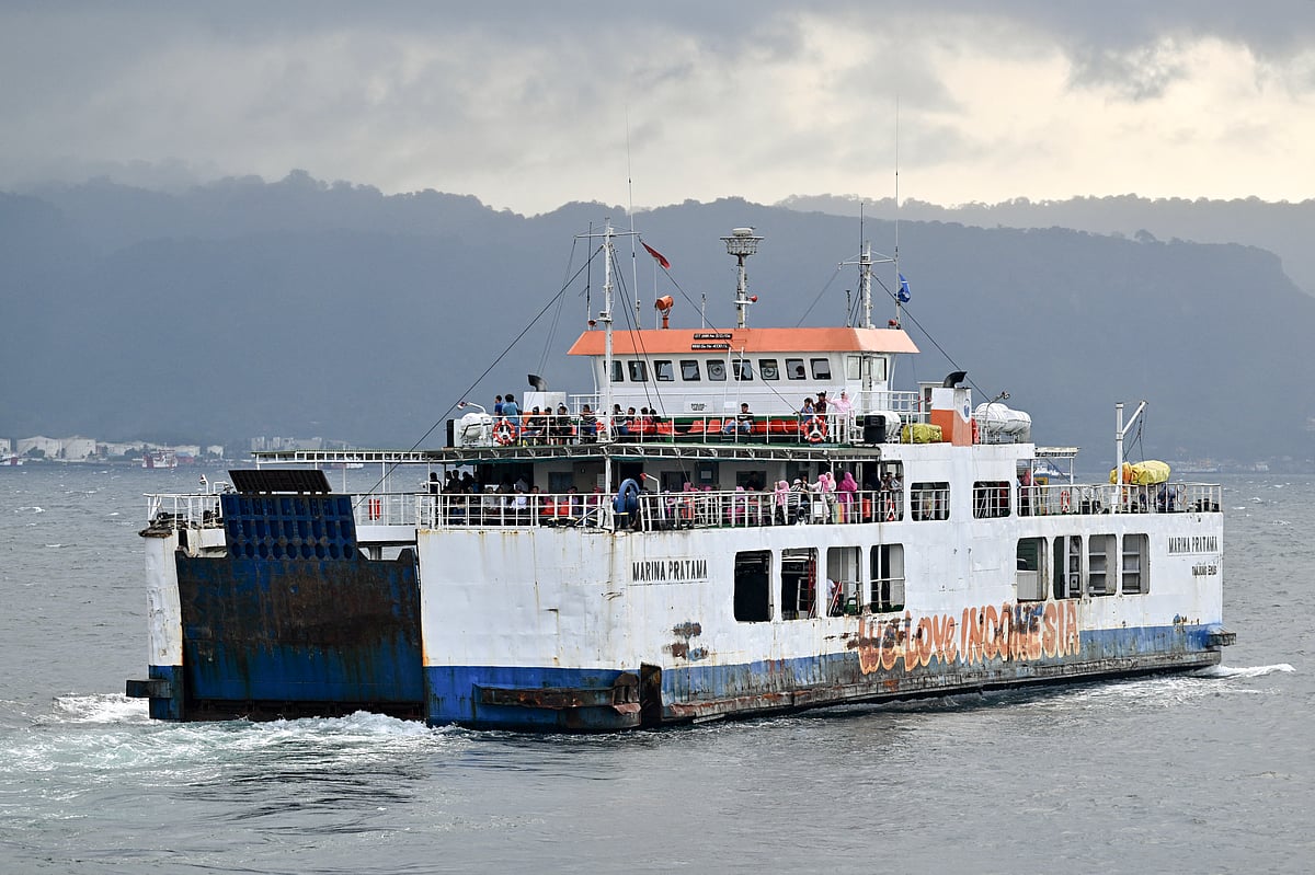 29 still missing after ferry capsizes off Bali